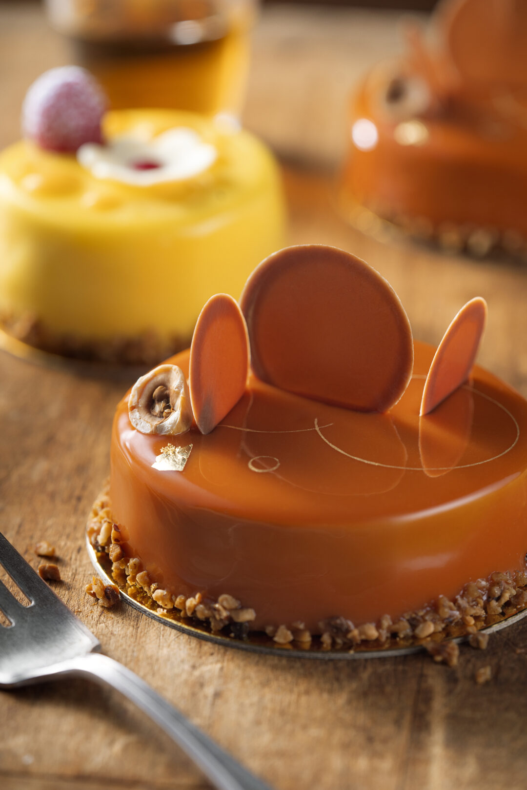 How to mimic natural light in a studio | Elinchrom