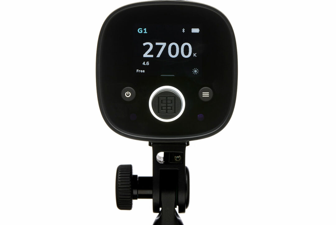 Elinchrom THREE | Off-Camera Flash