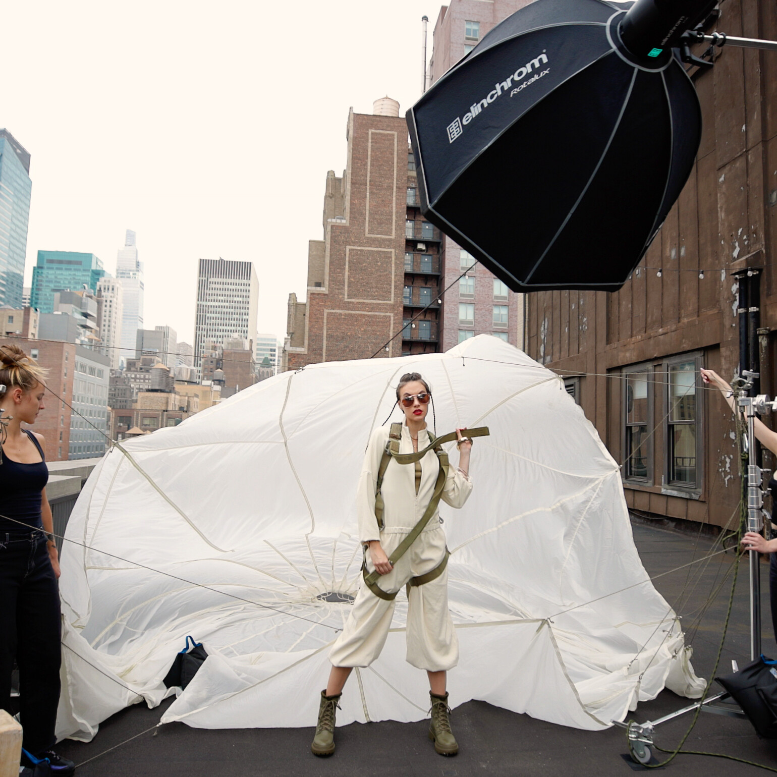 Elinchrom | On a rooftop with the FIVE