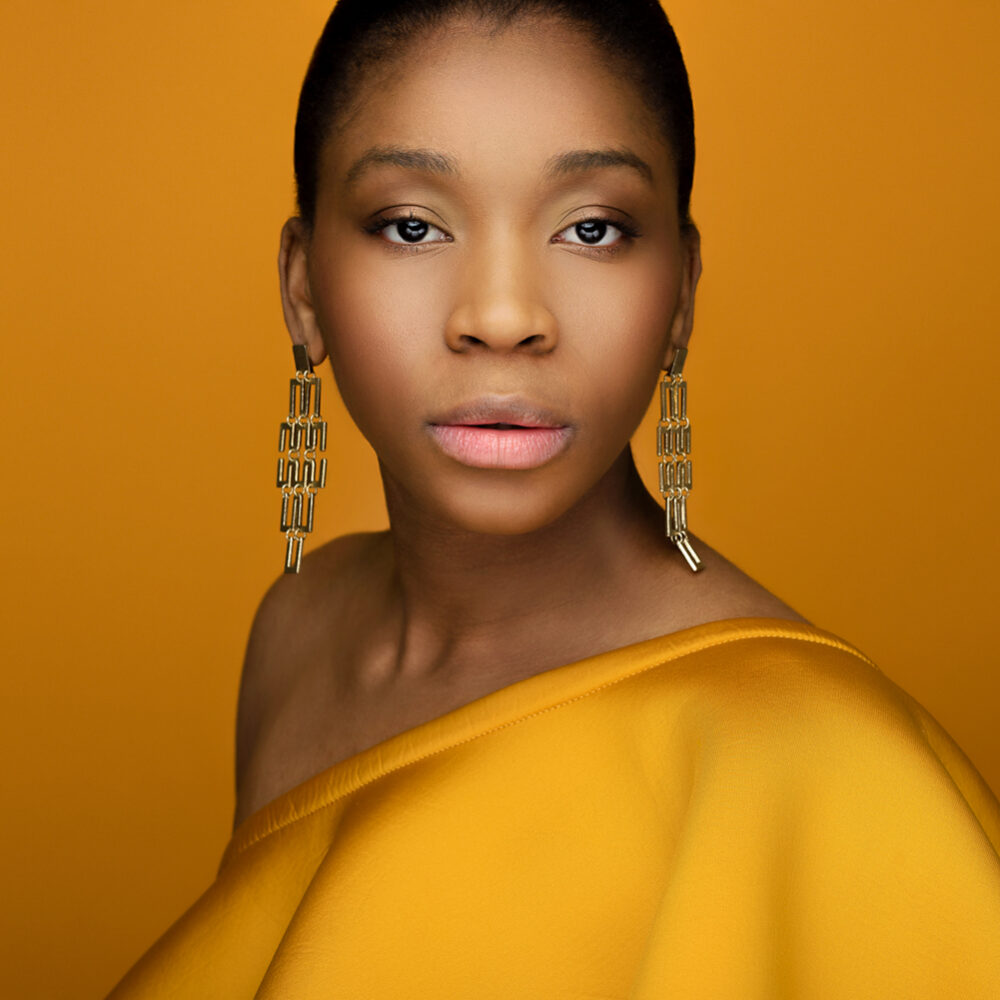 Tianna J Williams | Elinchrom